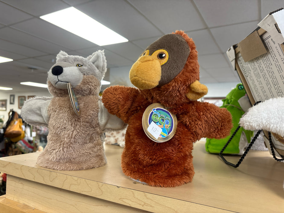 ACCESSORIES – Take A Peak Consignment